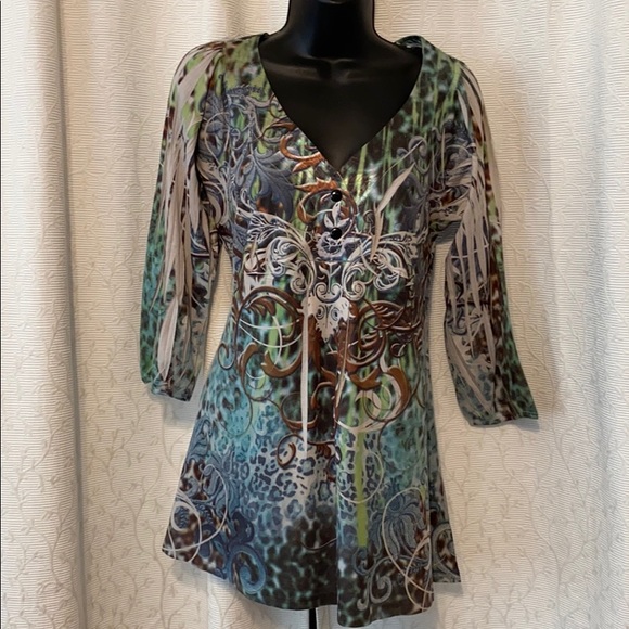 ONE WORLD | Tops | One World Soft Green Print Tunic Top Nwot | Poshmark